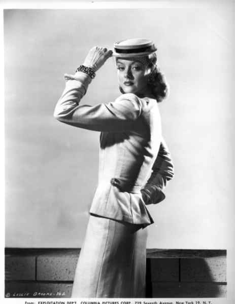 Born Today - Leslie Brooks